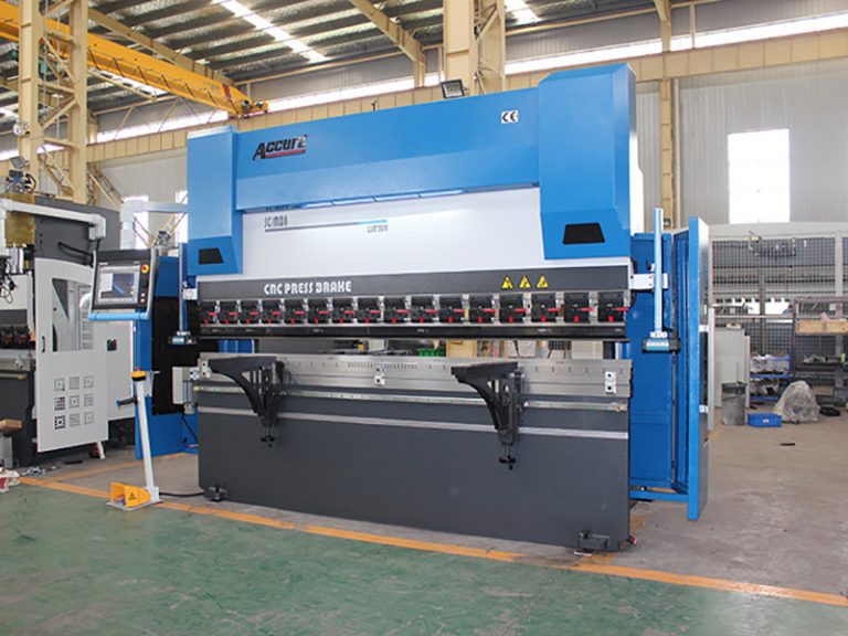 high performance hydraulic synchronized press brake with Robot - ACCURL